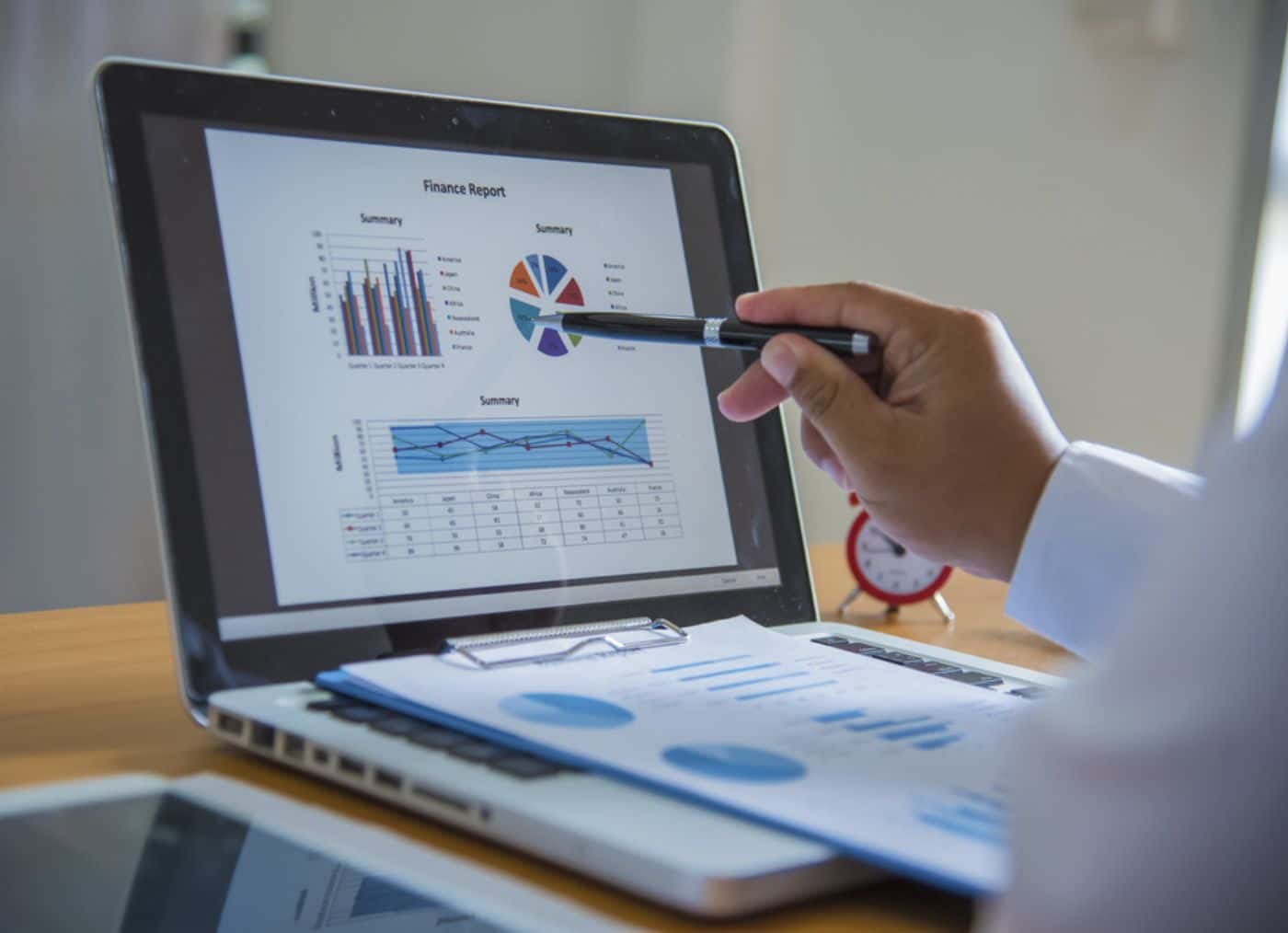 How to become a Statistician without a Degree?- Pickl.AI